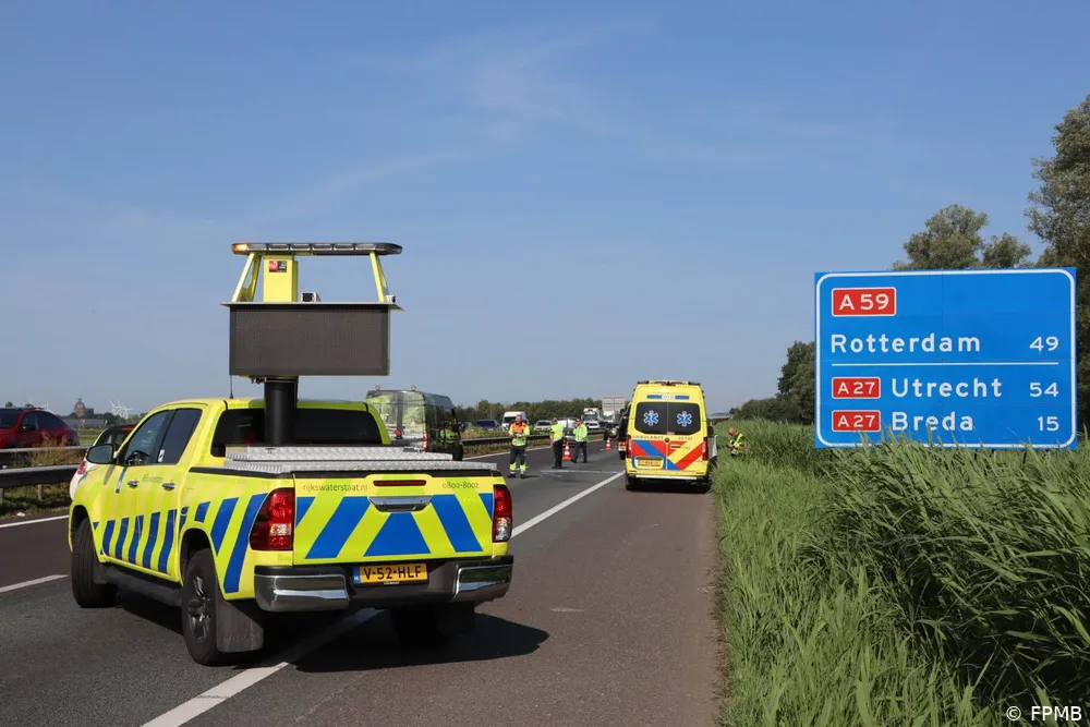 Ongeluk bij Waspik zorgt voor file en afsluiting op A59
